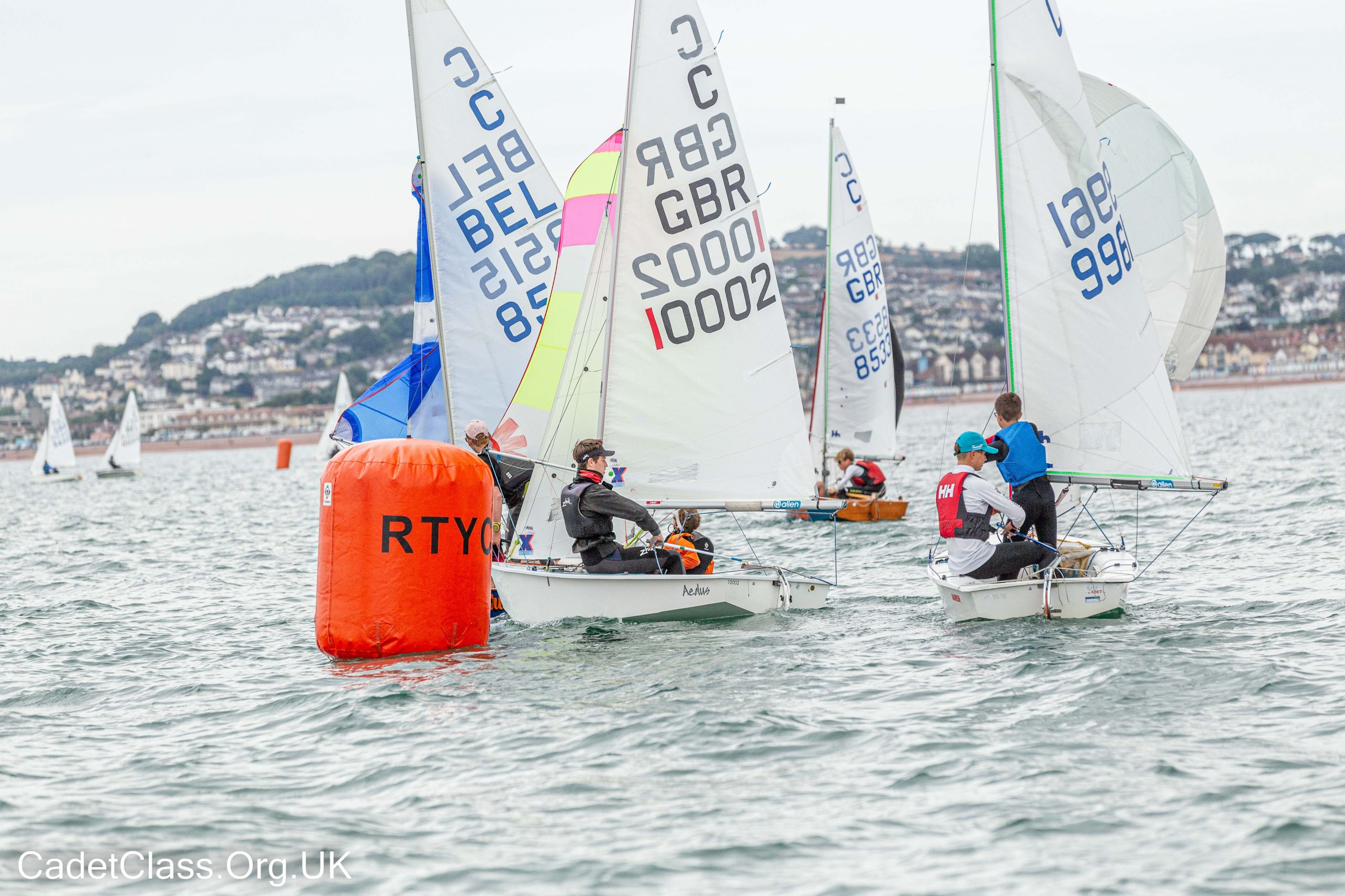 cadet dinghy rounding leward mark » Allen | Performance Sailing Hardware